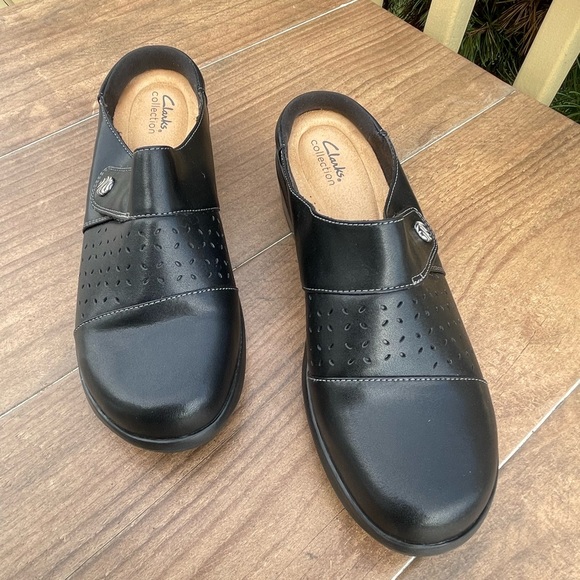 Clarks | Shoes | Clarks Womens Angie Maye Mule Black Leather 1w | Poshmark